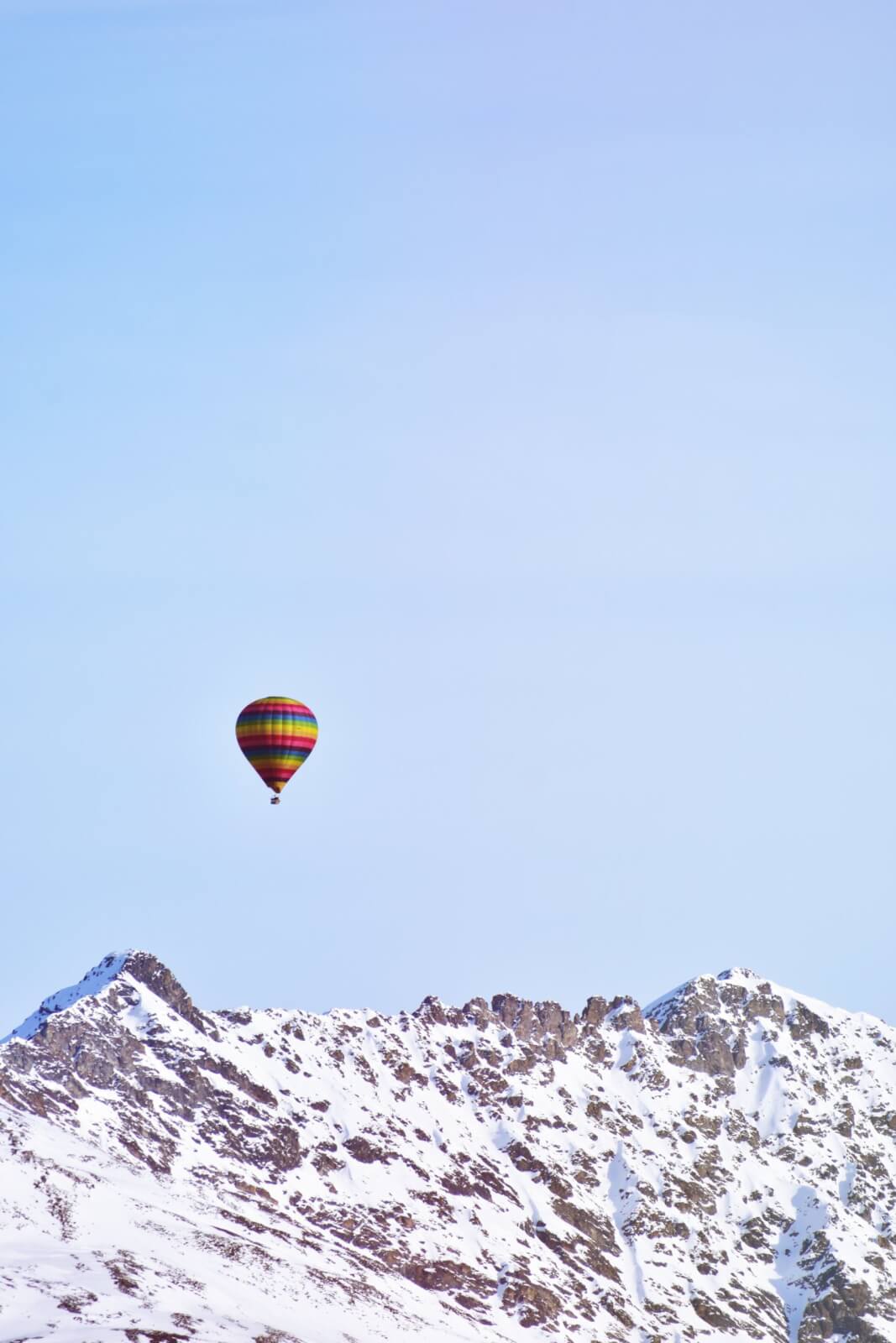 Preparing for Your First Hot Air Balloon Ride in Colorado