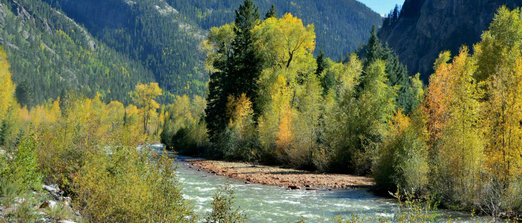 Colorado River Rafting & Rafting Trips | AVA Rafting