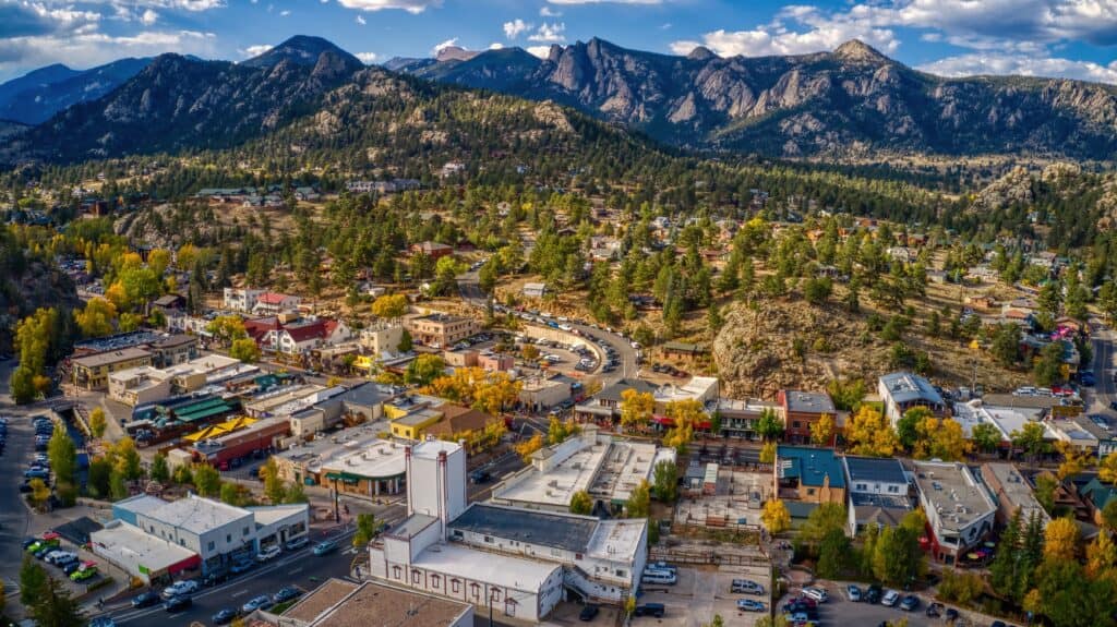 Summer & Fall Rocky Mountain National Park Tour | AVA Rafting & Zipline